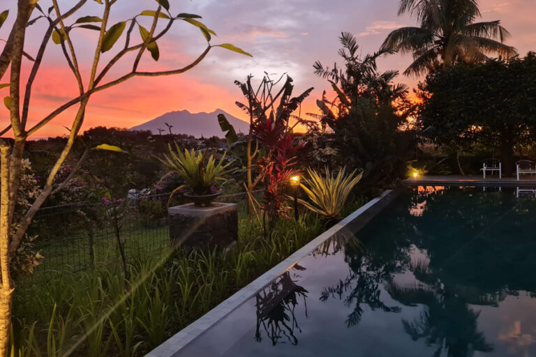Ubud Villa Sentul - Sewa Villa Puncak & Sentul Bogor