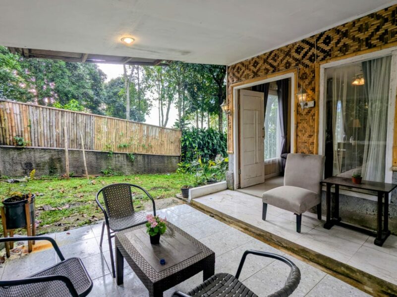 Villa Murah di Citeko dekat taman safari